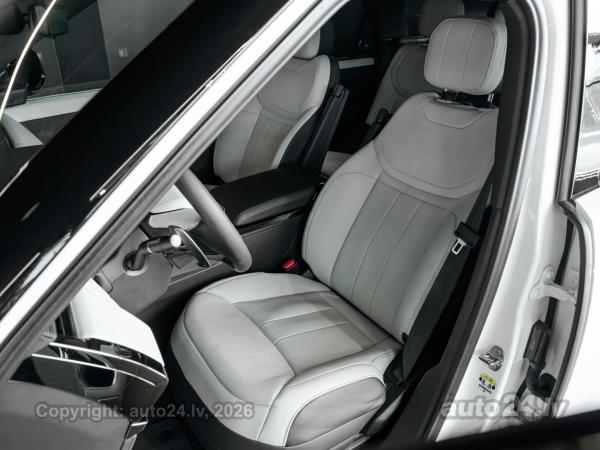 White Land Rover Range Rover Sport 2025 in Tallinn, with an engine capacity of 3.00 L and mileage of 24 thousand km for 116900 €, photo 8 on AUTOMOTO.COM.LV
