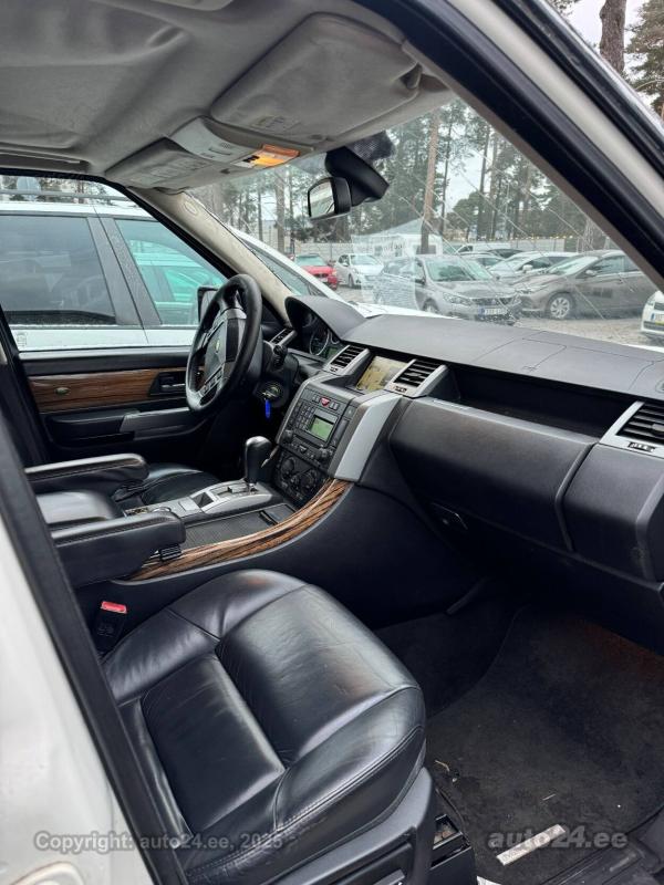 Balts Land Rover Range Rover Sport 2008 Tallina, ar dzinēja tilpumu 2.70 L un nobraukumu 296 tūkst. km par 3000 €, foto 11 vietnē AUTOMOTO.COM.LV