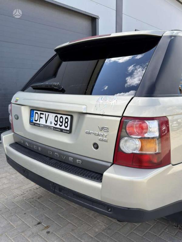 Yellow Land Rover Range Rover Sport 2007 in Vilnius, with an engine capacity of 3.63 L and mileage of 435 thousand km for 3450 €, photo 5 on AUTOMOTO.COM.LV