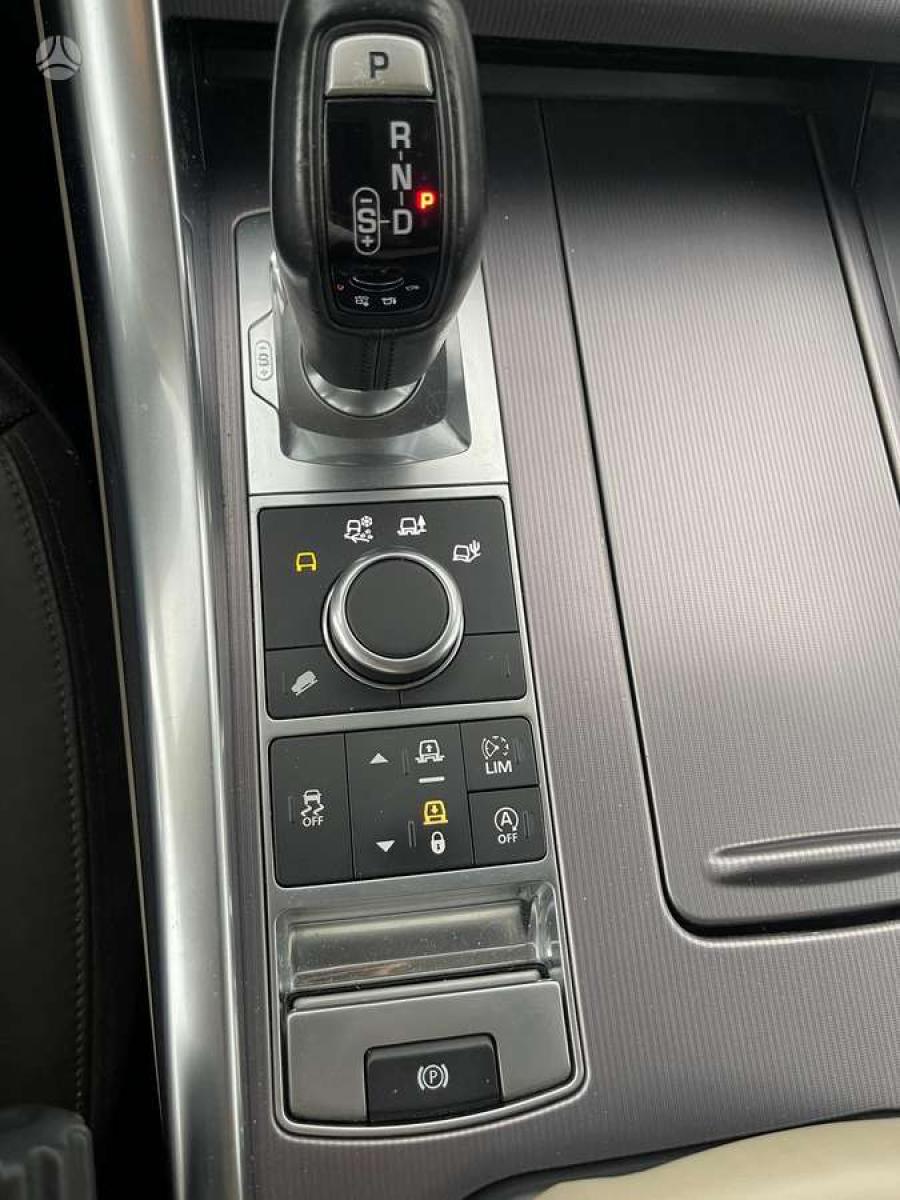 Dzeltens Land Rover Range Rover Sport 2017 Panevēža, ar dzinēja tilpumu 3.00 L un nobraukumu 244 tūkst. km par 14700 €, foto 20 vietnē AUTOMOTO.COM.LV