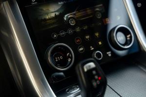 Dzeltens Land Rover Range Rover Sport 2021 Viļņa, ar dzinēja tilpumu 3.00 L un nobraukumu 124 tūkst. km par 36500 €, foto 20 vietnē AUTOMOTO.COM.LV