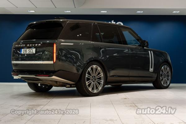Land Rover Range Rover 2025 Tallina, ar dzinēja tilpumu 3.00 L un nobraukumu 9 tūkst. km par 175000 €, foto 2 vietnē AUTOMOTO.COM.LV