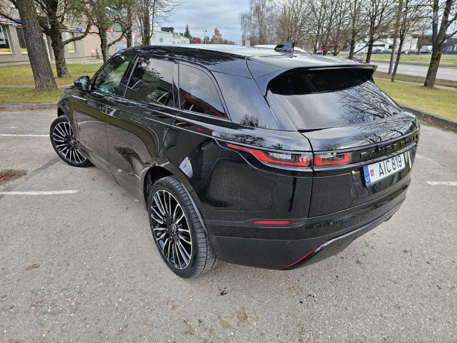 Melns Land Rover Range Rover Velar 2017 Kauņa, ar dzinēja tilpumu 2.00 L un nobraukumu 270 tūkst. km par 22000 €, foto 3 vietnē AUTOMOTO.COM.LV