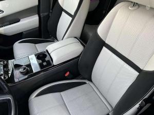 Melns Land Rover Range Rover Velar 2017 Kauņa, ar dzinēja tilpumu 2.00 L un nobraukumu 270 tūkst. km par 22000 €, foto 10 vietnē AUTOMOTO.COM.LV