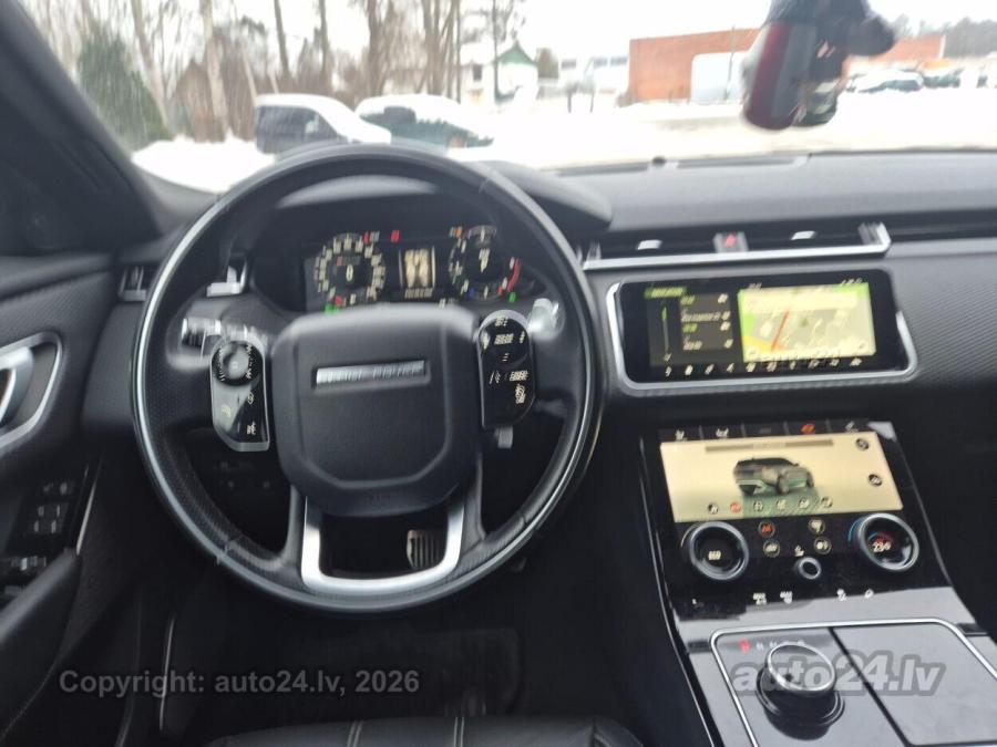 Black Land Rover Range Rover Velar 2017 in Parnu, with an engine capacity of 2.00 L and mileage of 106 thousand km for 30900 €, photo 9 on AUTOMOTO.COM.LV