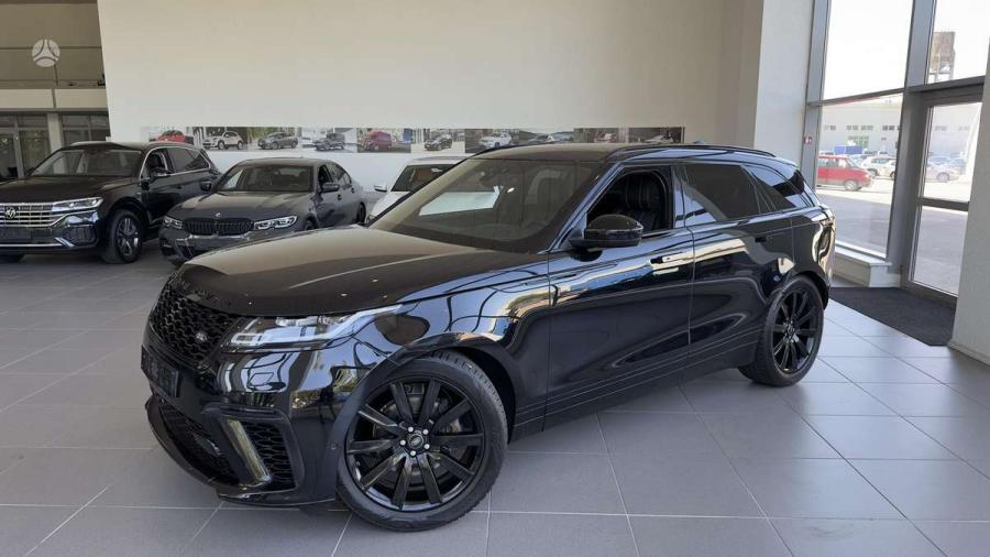 Black Land Rover Range Rover Velar 2017 in Marijampole, with an engine capacity of 2.99 L and mileage of 152 thousand km for 24999 €, photo 1 on AUTOMOTO.COM.LV