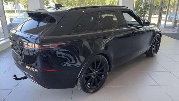 Melns Land Rover Range Rover Velar 2017 Marijampole, ar dzinēja tilpumu 2.99 L un nobraukumu 152 tūkst. km par 24999 €, foto 6 vietnē AUTOMOTO.COM.LV