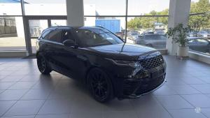 Black Land Rover Range Rover Velar 2017 in Marijampole, with an engine capacity of 2.99 L and mileage of 152 thousand km for 24999 €, photo 9 on AUTOMOTO.COM.LV