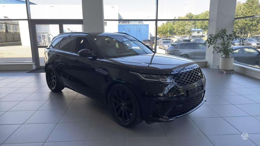 Black Land Rover Range Rover Velar 2017 in Marijampole, with an engine capacity of 2.99 L and mileage of 152 thousand km for 24999 €, photo 9 on AUTOMOTO.COM.LV