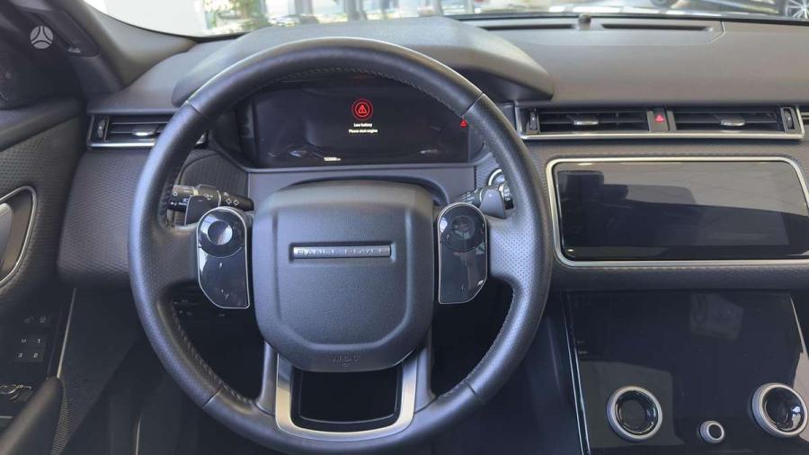 Black Land Rover Range Rover Velar 2017 in Marijampole, with an engine capacity of 2.99 L and mileage of 152 thousand km for 24999 €, photo 11 on AUTOMOTO.COM.LV