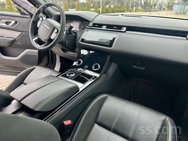 Black Land Rover Range Rover Velar 2017 in Riga, with an engine capacity of 2.00 L and mileage of 120 thousand km for 23900 €, photo 11 on AUTOMOTO.COM.LV