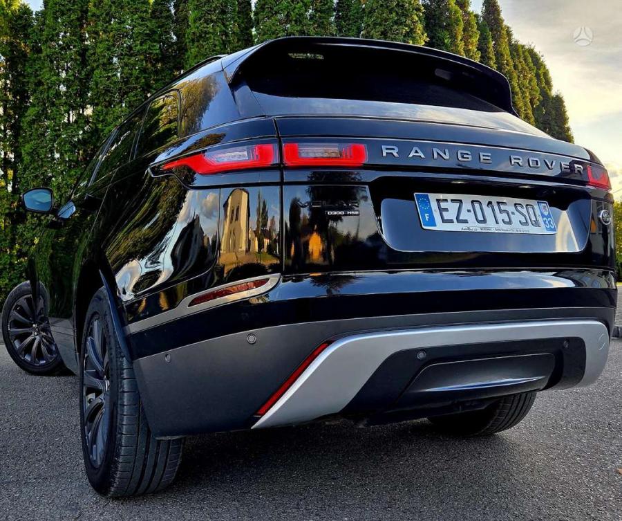 Melns Land Rover Range Rover Velar 2018 Tauragė, ar dzinēja tilpumu 2.00 L un nobraukumu 112 tūkst. km par 24000 €, foto 11 vietnē AUTOMOTO.COM.LV