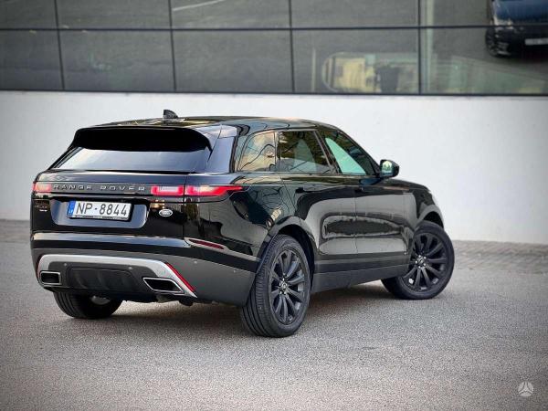Melns Land Rover Range Rover Velar 2018 Rīga, ar dzinēja tilpumu 2.99 L un nobraukumu 90 tūkst. km par 30500 €, foto 5 vietnē AUTOMOTO.COM.LV