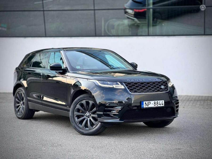 Black Land Rover Range Rover Velar 2018 in Riga, with an engine capacity of 2.99 L and mileage of 90 thousand km for 30500 €, photo 7 on AUTOMOTO.COM.LV