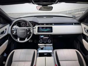 Black Land Rover Range Rover Velar 2018 in Riga, with an engine capacity of 2.99 L and mileage of 90 thousand km for 30500 €, photo 12 on AUTOMOTO.COM.LV