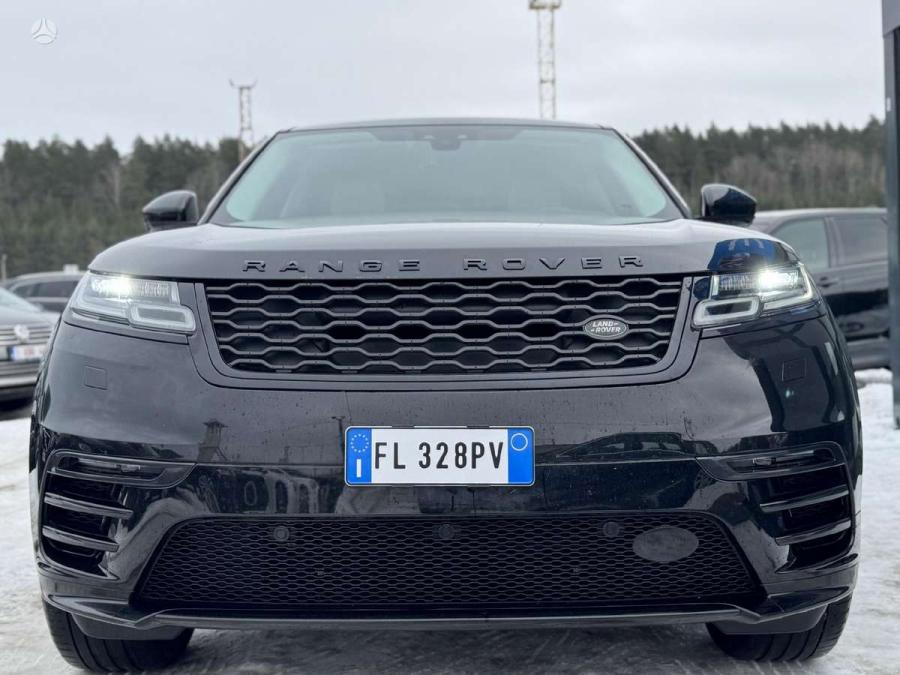 Black Land Rover Range Rover Velar 2018 in Vilnius, with an engine capacity of 2.00 L and mileage of 168 thousand km for 22500 €, photo 5 on AUTOMOTO.COM.LV