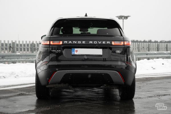 Melns Land Rover Range Rover Velar 2018 Viļņa, ar dzinēja tilpumu 2.00 L un nobraukumu 192 tūkst. km par 24000 €, foto 5 vietnē AUTOMOTO.COM.LV