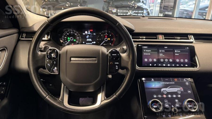 Melns Land Rover Range Rover Velar 2018 Rīga, ar dzinēja tilpumu 2.00 L un nobraukumu 196 tūkst. km par 22990 €, foto 16 vietnē AUTOMOTO.COM.LV