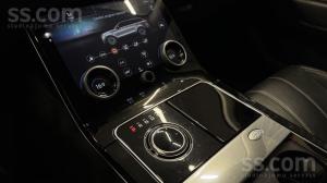 Melns Land Rover Range Rover Velar 2018 Rīga, ar dzinēja tilpumu 2.00 L un nobraukumu 196 tūkst. km par 22990 €, foto 17 vietnē AUTOMOTO.COM.LV