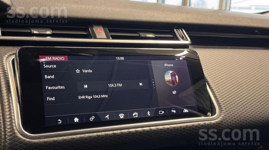 Melns Land Rover Range Rover Velar 2018 Rīga, ar dzinēja tilpumu 2.00 L un nobraukumu 196 tūkst. km par 22990 €, foto 21 vietnē AUTOMOTO.COM.LV