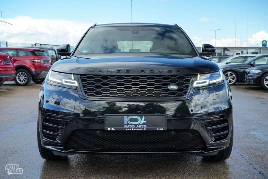 Melns Land Rover Range Rover Velar 2018 Marijampole, ar dzinēja tilpumu 3.00 L un nobraukumu 150 tūkst. km par 28450 €, foto 4 vietnē AUTOMOTO.COM.LV