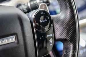Black Land Rover Range Rover Velar 2018 in Riga, with an engine capacity of 2.00 L and mileage of 192 thousand km for 23890 €, photo 17 on AUTOMOTO.COM.LV