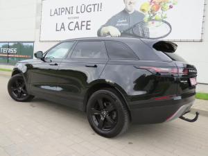 Black Land Rover Range Rover Velar 2018 in Riga, with an engine capacity of 2.00 L and mileage of 180 thousand km for 15900 €, photo 8 on AUTOMOTO.COM.LV