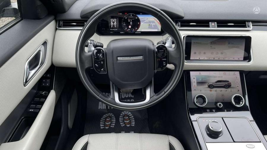 Melns Land Rover Range Rover Velar 2018 Marijampole, ar dzinēja tilpumu 2.00 L un nobraukumu 152 tūkst. km par 22290 €, foto 17 vietnē AUTOMOTO.COM.LV