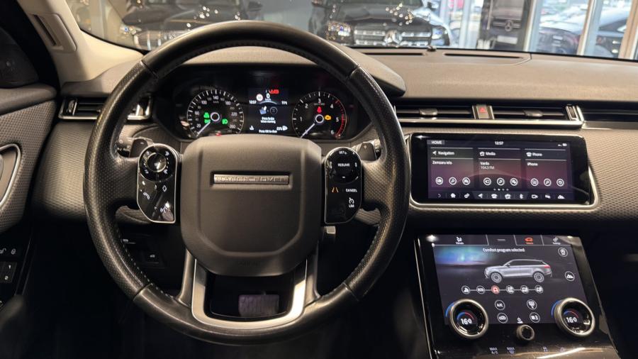 Melns Land Rover Range Rover Velar 2018 Rīga, ar dzinēja tilpumu 2.00 L un nobraukumu 197 tūkst. km par 22990 €, foto 15 vietnē AUTOMOTO.COM.LV