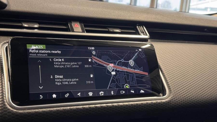 Melns Land Rover Range Rover Velar 2018 Rīga, ar dzinēja tilpumu 2.00 L un nobraukumu 197 tūkst. km par 22990 €, foto 21 vietnē AUTOMOTO.COM.LV