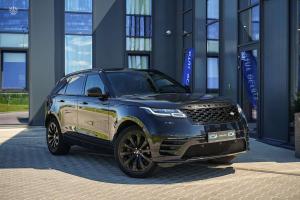Melns Land Rover Range Rover Velar 2018 Kauņa, ar dzinēja tilpumu 2.00 L un nobraukumu 175 tūkst. km par 21950 €, foto  vietnē AUTOMOTO.COM.LV