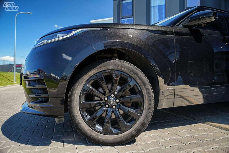 Black Land Rover Range Rover Velar 2018 in Kaunas, with an engine capacity of 2.00 L and mileage of 175 thousand km for 21950 €, photo 7 on AUTOMOTO.COM.LV