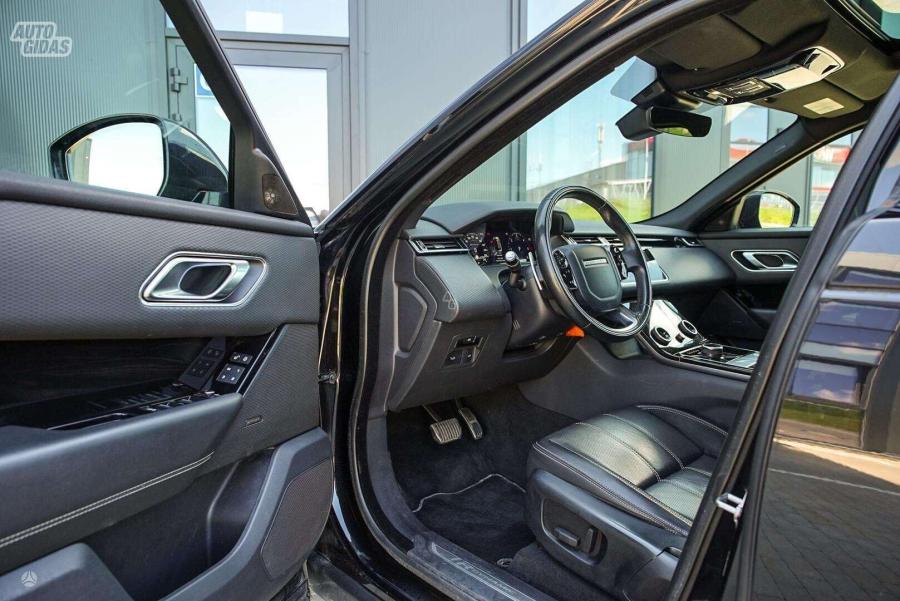 Black Land Rover Range Rover Velar 2018 in Kaunas, with an engine capacity of 2.00 L and mileage of 175 thousand km for 21950 €, photo 24 on AUTOMOTO.COM.LV