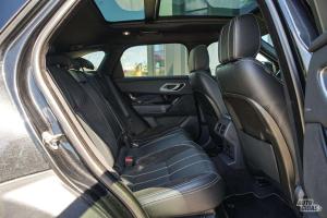 Black Land Rover Range Rover Velar 2018 in Kaunas, with an engine capacity of 2.00 L and mileage of 175 thousand km for 21950 €, photo 37 on AUTOMOTO.COM.LV