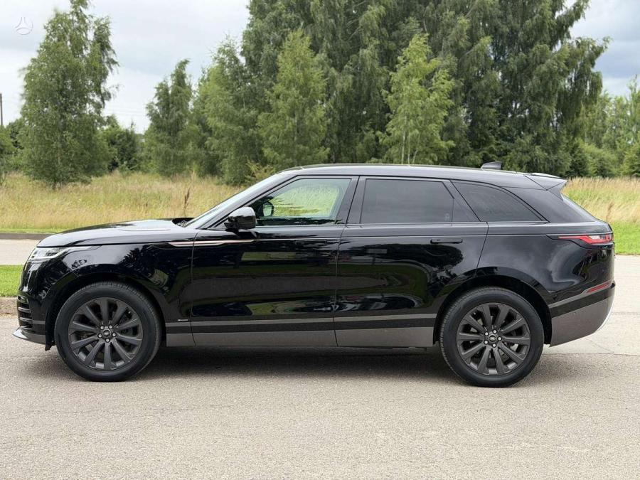 Melns Land Rover Range Rover Velar 2018 Tauragė, ar dzinēja tilpumu 2.00 L un nobraukumu 60 tūkst. km par 24999 €, foto 12 vietnē AUTOMOTO.COM.LV