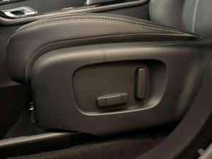 Melns Land Rover Range Rover Velar 2018 Marijampole, ar dzinēja tilpumu 2.99 L un nobraukumu 162 tūkst. km par 23999 €, foto 27 vietnē AUTOMOTO.COM.LV