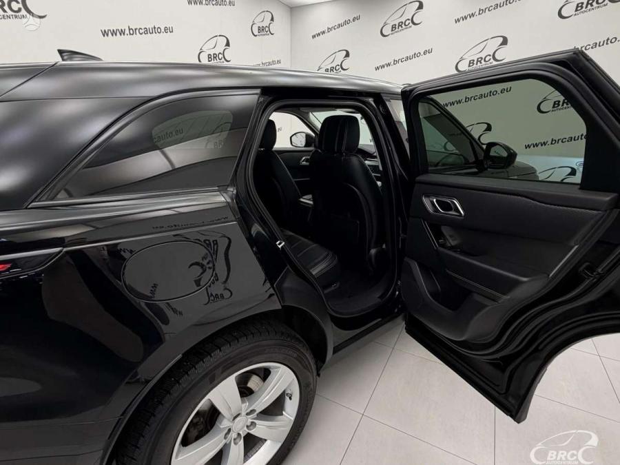 Black Land Rover Range Rover Velar 2018 in Vilnius, with an engine capacity of 2.00 L and mileage of 192 thousand km for 16900 €, photo 14 on AUTOMOTO.COM.LV