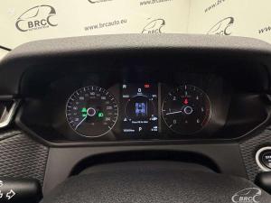 Black Land Rover Range Rover Velar 2018 in Vilnius, with an engine capacity of 2.00 L and mileage of 192 thousand km for 16900 €, photo 32 on AUTOMOTO.COM.LV