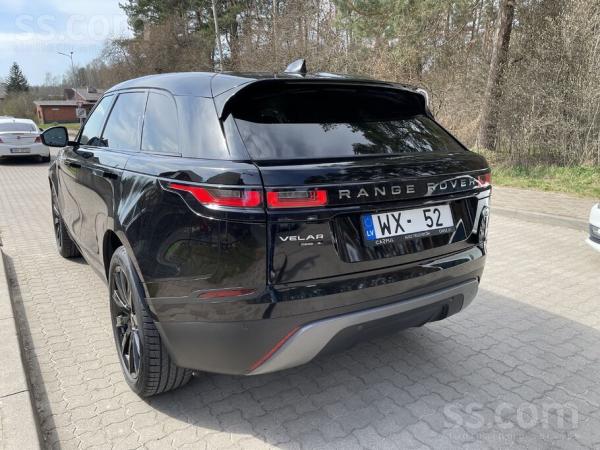 Black Land Rover Range Rover Velar 2018 in Riga, with an engine capacity of 2.00 L and mileage of 195 thousand km for 21900 €, photo 6 on AUTOMOTO.COM.LV