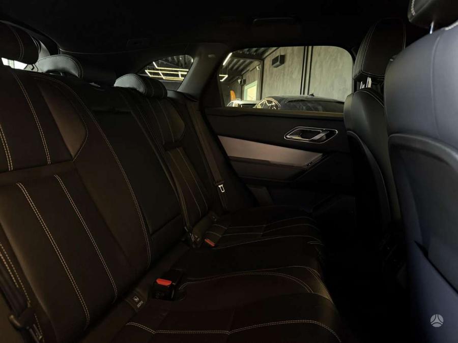 Melns Land Rover Range Rover Velar 2018 Kauņa, ar dzinēja tilpumu 2.99 L un nobraukumu 170 tūkst. km par 26990 €, foto 25 vietnē AUTOMOTO.COM.LV
