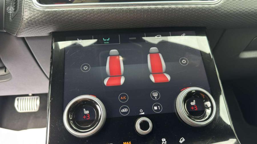 Melns Land Rover Range Rover Velar 2018 Telšiai, ar dzinēja tilpumu 2.00 L un nobraukumu 158 tūkst. km par 19800 €, foto 47 vietnē AUTOMOTO.COM.LV
