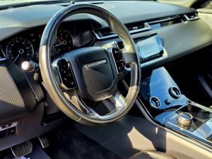 Black Land Rover Range Rover Velar 2018 in Siauliai, with an engine capacity of 2.00 L and mileage of 159 thousand km for 19250 €, photo 14 on AUTOMOTO.COM.LV