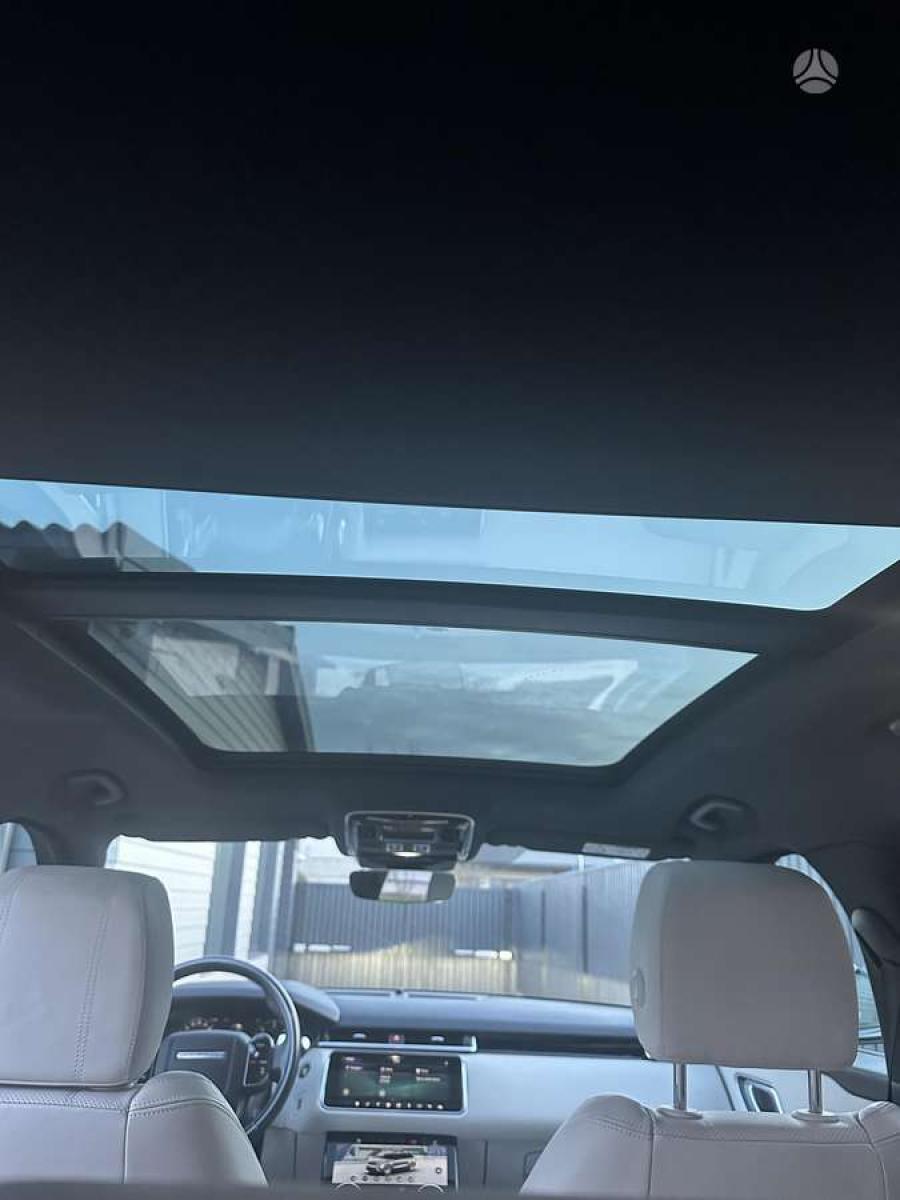Melns Land Rover Range Rover Velar 2018 Liepāja, ar dzinēja tilpumu 2.00 L un nobraukumu 114 tūkst. km par 25600 €, foto 21 vietnē AUTOMOTO.COM.LV