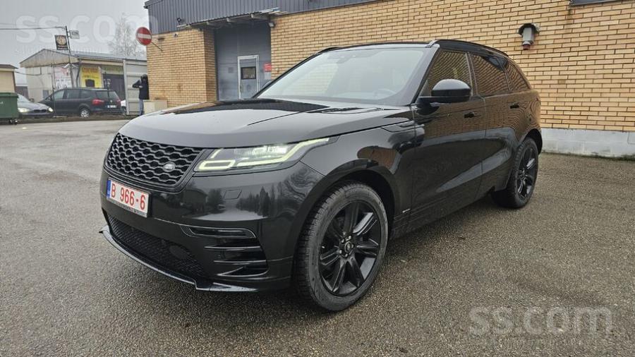 Black Land Rover Range Rover Velar 2019 in Riga, with an engine capacity of 2.00 L and mileage of 162 thousand km for 27550 €, photo 1 on AUTOMOTO.COM.LV
