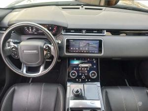 Black Land Rover Range Rover Velar 2019 in Siauliai, with an engine capacity of 2.00 L and mileage of 64 thousand km for 25400 €, photo 13 on AUTOMOTO.COM.LV
