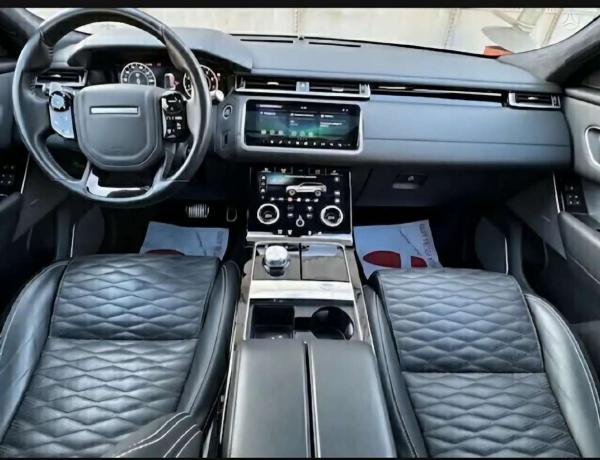 Melns Land Rover Range Rover Velar 2019 Kauņa, ar dzinēja tilpumu 5.00 L un nobraukumu 68 tūkst. km par 74500 €, foto 5 vietnē AUTOMOTO.COM.LV