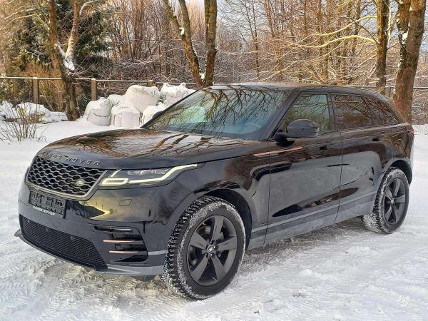 Black Land Rover Range Rover Velar 2019 in Siauliai, with an engine capacity of 2.00 L and mileage of 64 thousand km for 24950 €, photo 4 on AUTOMOTO.COM.LV
