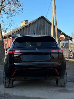 Black Land Rover Range Rover Velar 2019 in Klaipeda, with an engine capacity of 2.00 L and mileage of 185 thousand km for 19000 €, photo 5 on AUTOMOTO.COM.LV