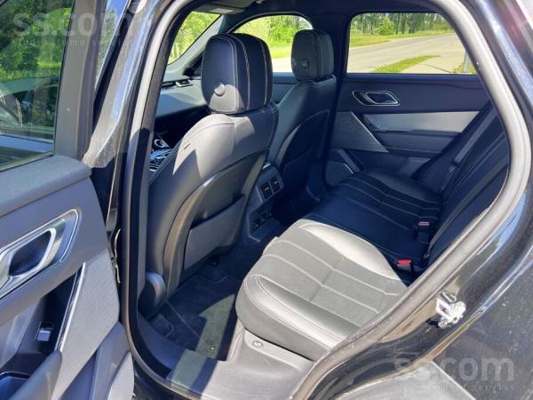 Black Land Rover Range Rover Velar 2019 in Limbazi, with an engine capacity of 2.00 L and mileage of 166 thousand km for 24550 €, photo 10 on AUTOMOTO.COM.LV