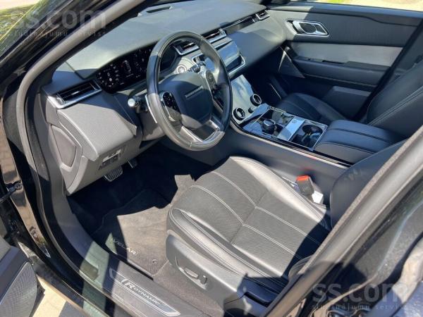 Black Land Rover Range Rover Velar 2019 in Limbazi, with an engine capacity of 2.00 L and mileage of 166 thousand km for 24550 €, photo 9 on AUTOMOTO.COM.LV